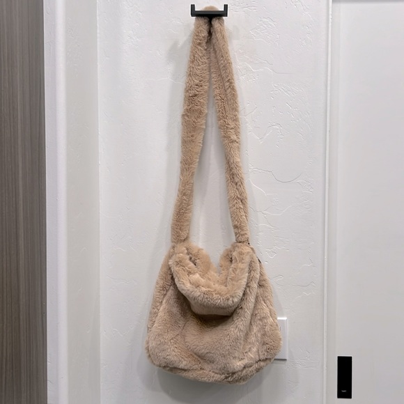 Forever 21 | Bags | New Furry Bag | Poshmark